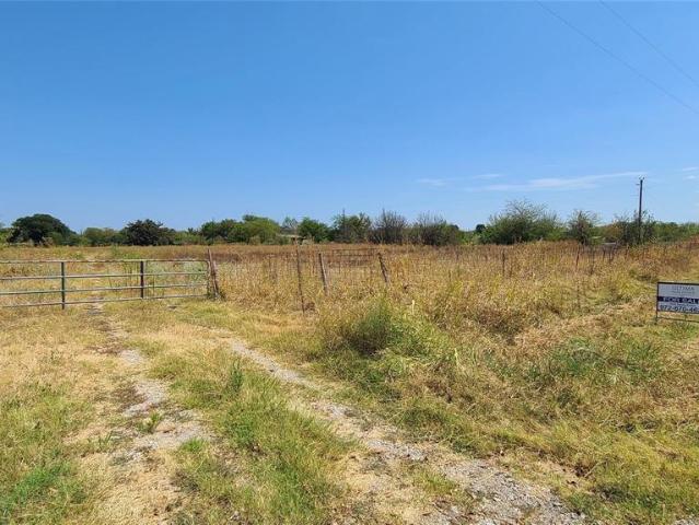 8895 County Road 3609, Quinlan, TX 75474 | MLS #21139 | Compass