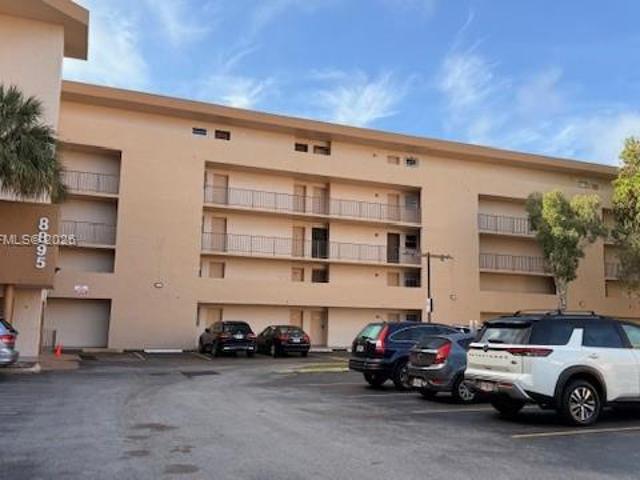 8895 Fontainebleau Blvd, Unit 111, Miami, FL 33172 | MLS #A11977