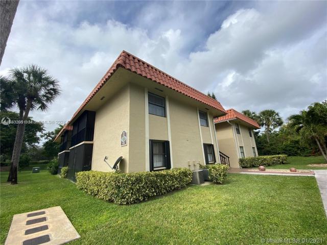 8897 Fontainebleau Blvd, Unit 302, Miami, FL 33172 | MLS #A11583
