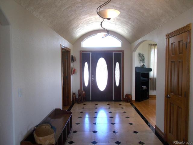 8898 Longs Peak Circle