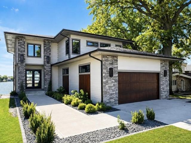 8891 Twin Lakes Rd, Manson, IA 50563