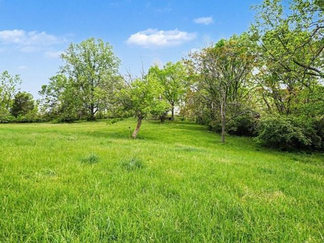 8892 Washington Trace Rd, California, KY 41007