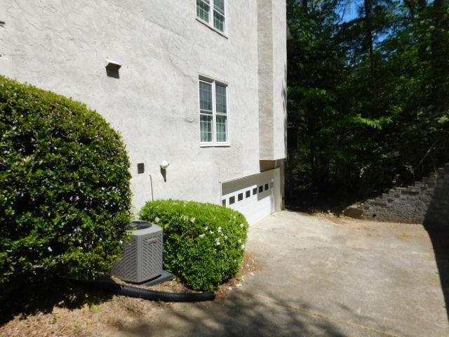 8893 Carroll Manor Drive
