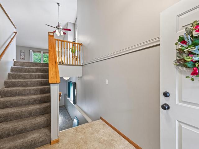 889 125th Drive NE