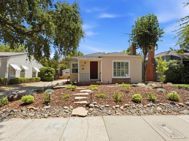 889 54th St, Sacramento, CA 95819