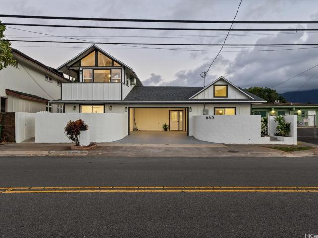 889 Akumu St, Kailua, HI 96734 | MLS #202521 | Compass
