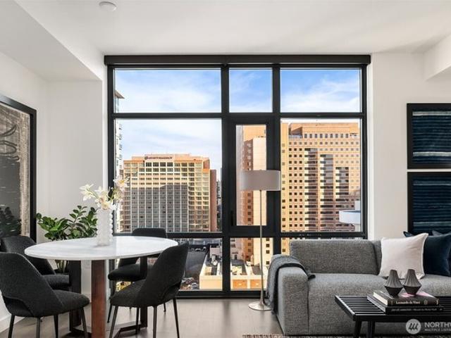 889 Avenue Sq NE Unit 908, Bellevue, WA 98004