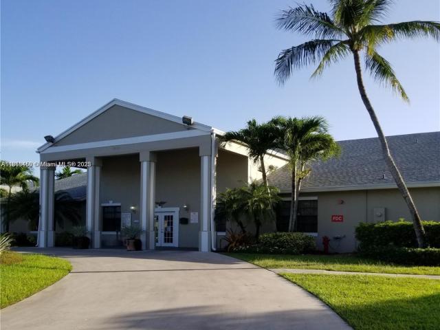 889 Hamilton Dr, Unit 889I, Homestead, FL 33034 | MLS #A11858 | Compass