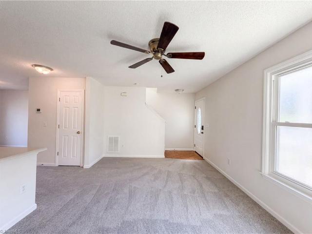 889 Salem Pointe Lane