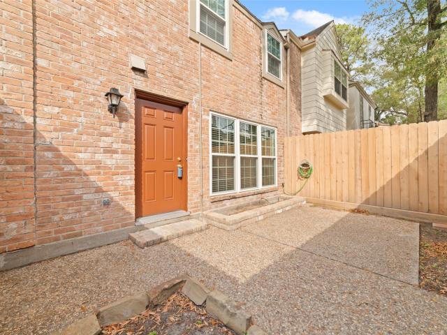 889 Wax Myrtle Lane
