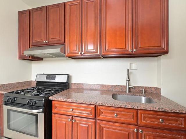 88 40 144Th St D5, Jamaica, NY