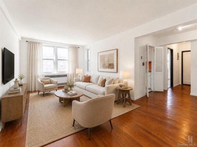 88 01 35th Ave Unit 6B, Jackson Heights, NY 11372