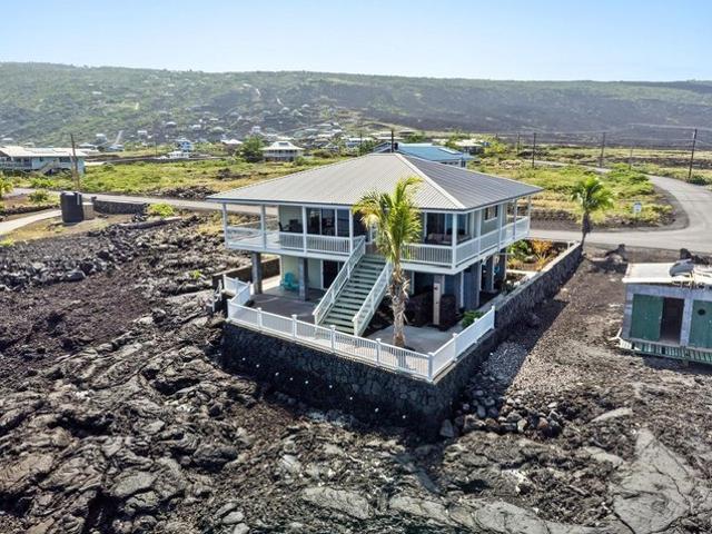 88 119 Kai Ave, Captain Cook, HI 96704