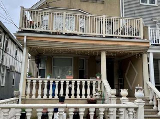 88 24 88Th St 1, Woodhaven, NY