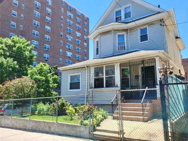 88 24 th Street | Compass