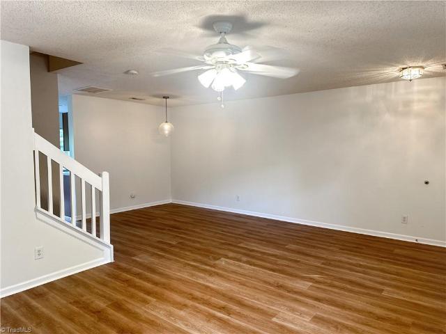 88 Tannenbaum Circle