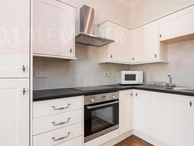 88 Temple Park Crescent, City of Edinburgh, EH11 1HX, United Kingdom | 2 bed apartment for rent #126664361 | Rentberry