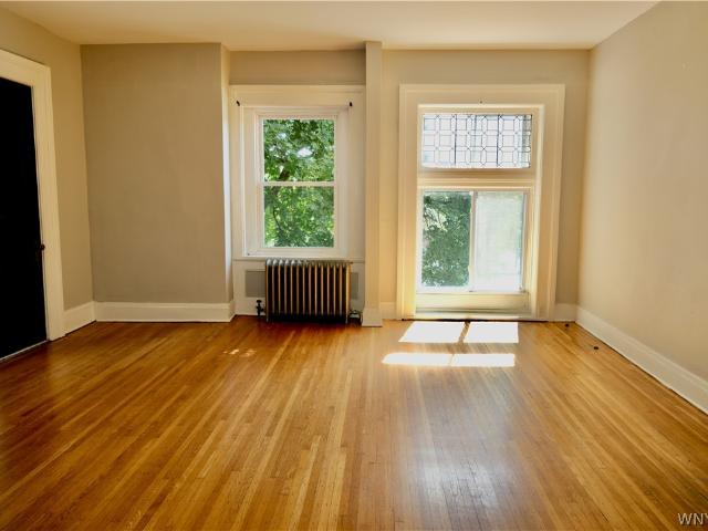88 W Utica Street # 1