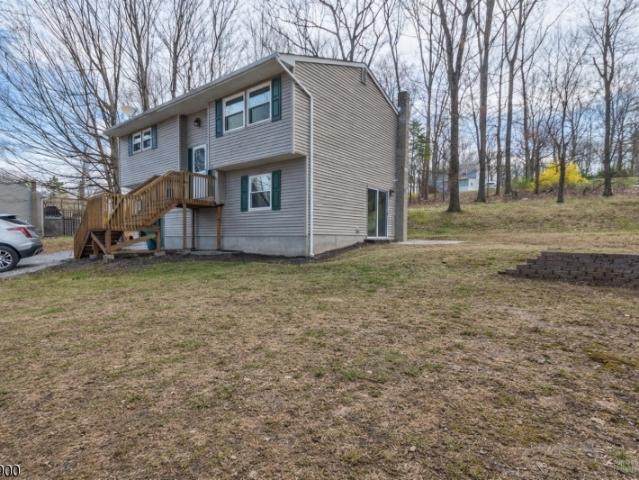 88 Wawayanda Rd, Vernon, NJ 07422 | MLS #4019