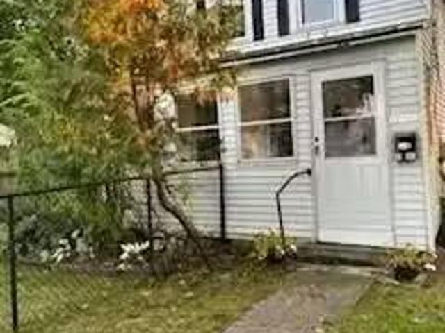88 Ash Street, Saratoga Springs, NY 12866