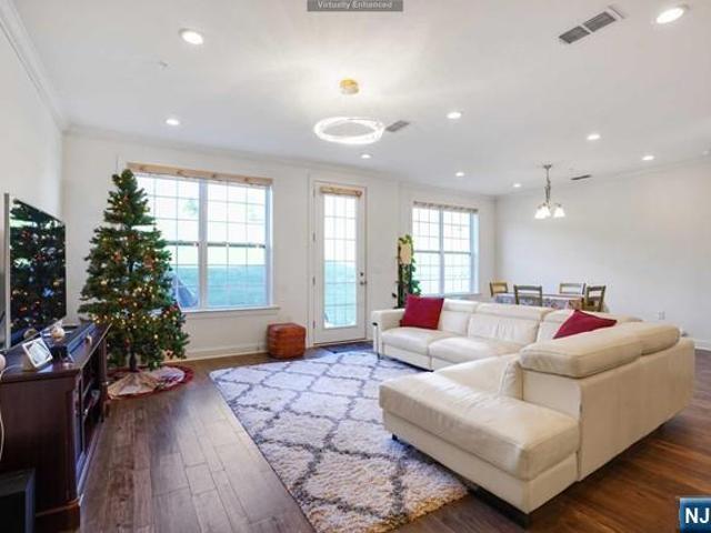 88 Aspen Drive