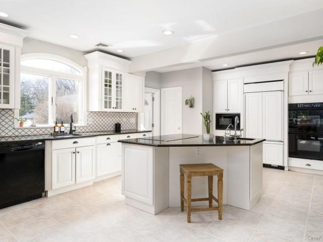 88 Astor Avenue