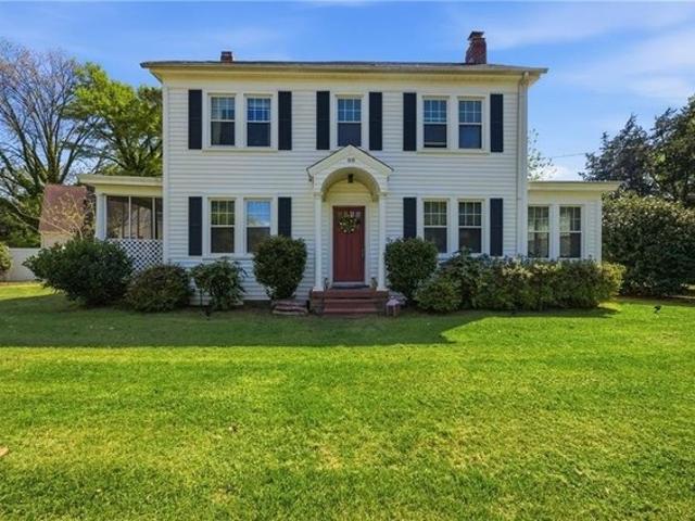 88 Aylwin Rd, Portsmouth, VA 23702