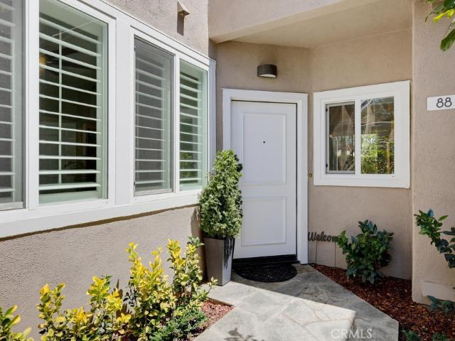 88 Baycrest Court