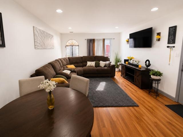 88 Brown Pl