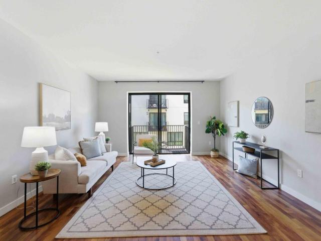 88 Bush Street 3170