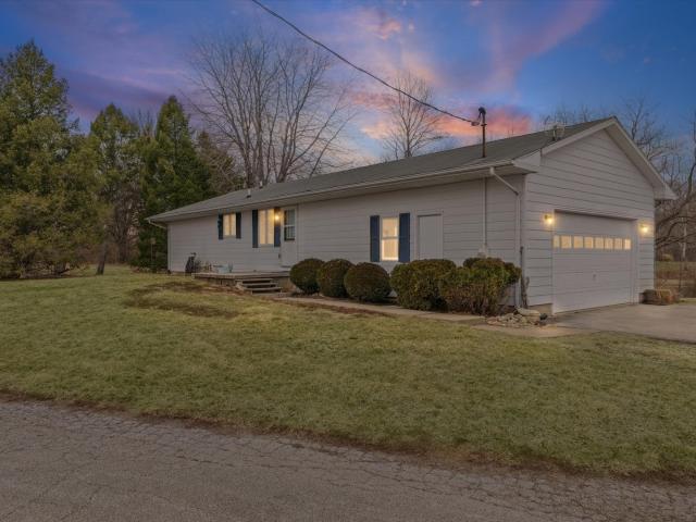 88 County Road 2000 N