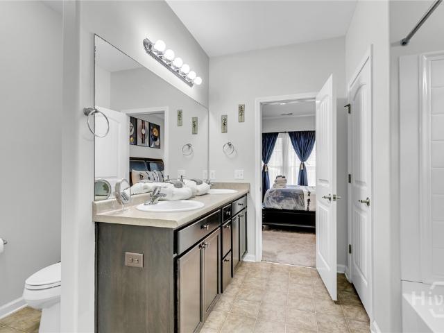 88 Crystal Lake Dr, Savannah, GA 31407 | MLS #SA350554
