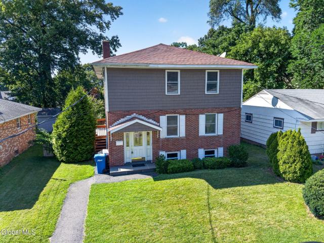 88 Daytona Avenue