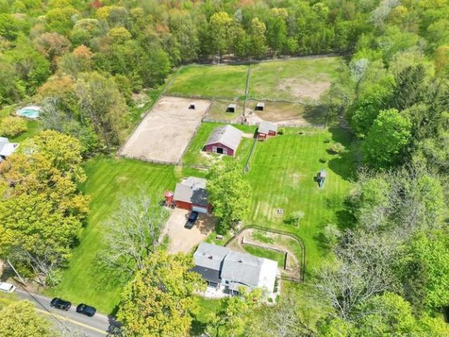 88 Doyle Rd, Tolland, CT 06084