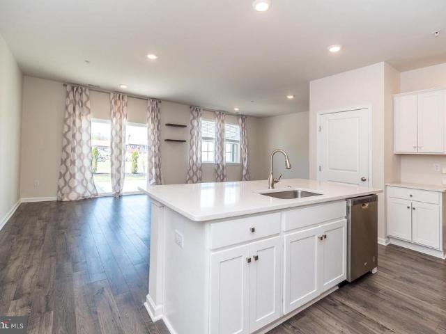 88 Fonthill Court