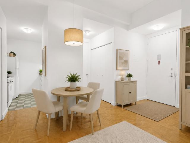 88 greenwich street 526