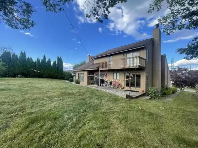 88 HERITAGE DR, WATERBURY, CT 06708 Single Family Residence Fo.