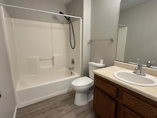 88 Keran Manor Court # APT C
