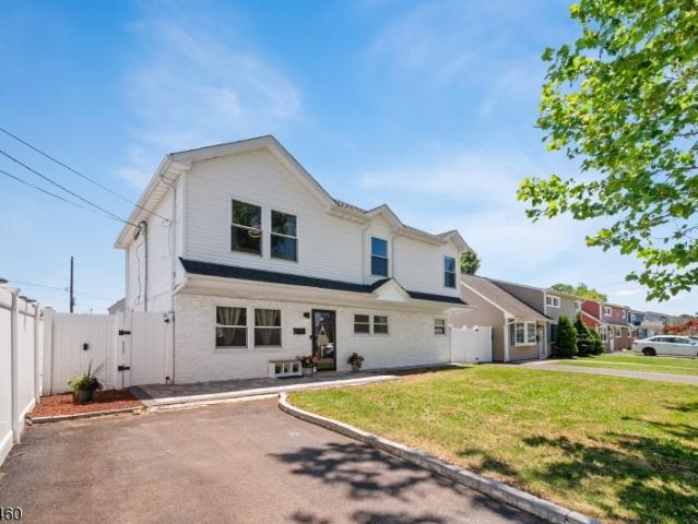 88 Leber Ave