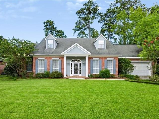 88 Longwood Dr, Mandeville, LA 70471
