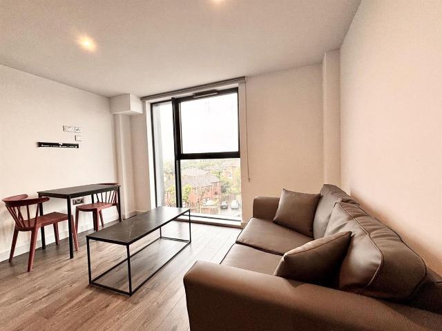 88 Low Hill, Liverpool L6, Studio to rent, £725 pcm | PrimeLocation