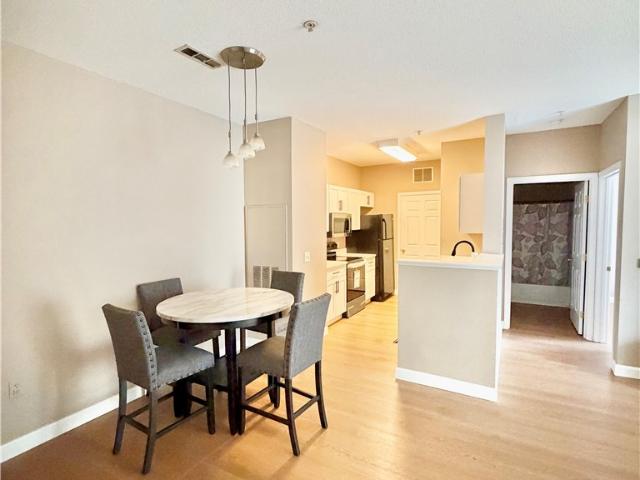 88 Mill Street 104