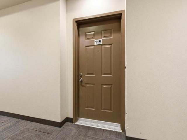 88 N Jackson Avenue 115