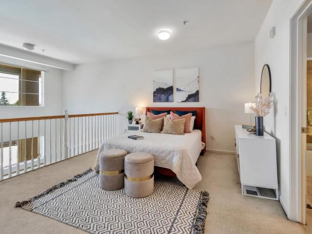 88 N Jackson Avenue # 322