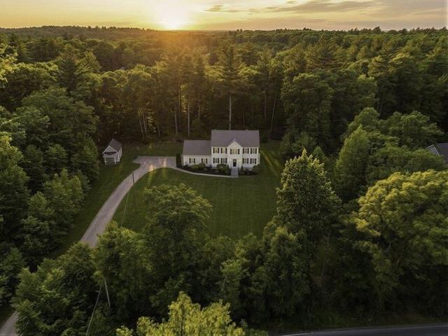 88 Northbridge St, Mendon, MA 01756