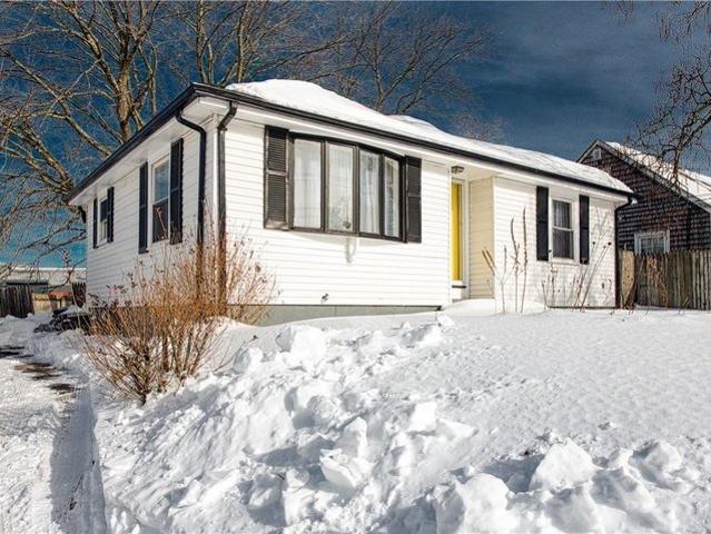 88 Pawtucket Ave, East Providence, RI 02916