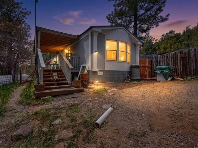 88 Pinon Ridge Rd, Pecos, NM 87552