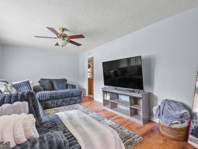 88 Ravenwood Way