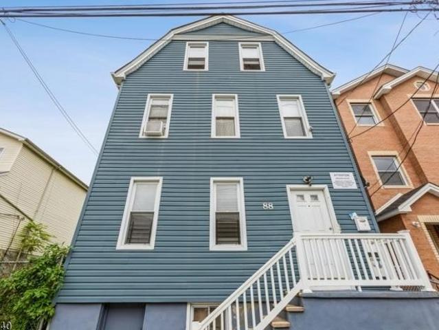 88 Schley St #2, Newark, NJ 07112
