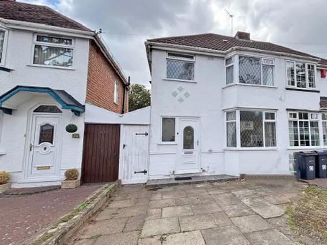 88 Sandgate Road, Hall Green, B28 0UL, United Kingdom | 3 bed house for rent #167624390 | Rentberry